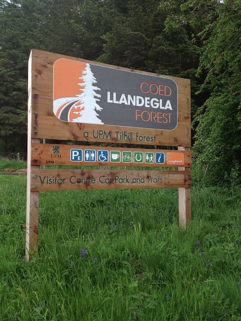 Wooden Signs & Interpretation Panels - Nature Sign Design