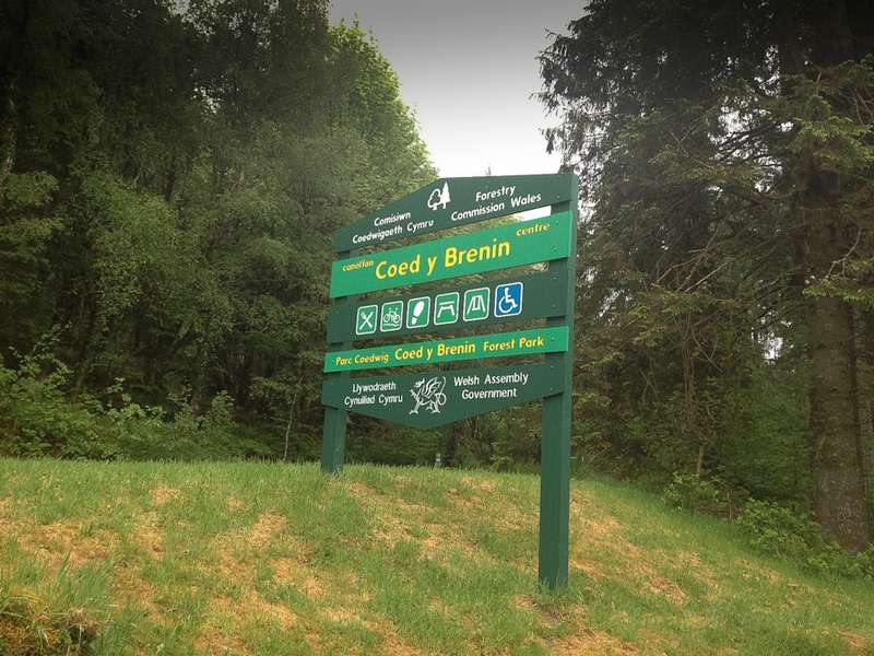 Wooden Signs & Interpretation Panels - Nature Sign Design